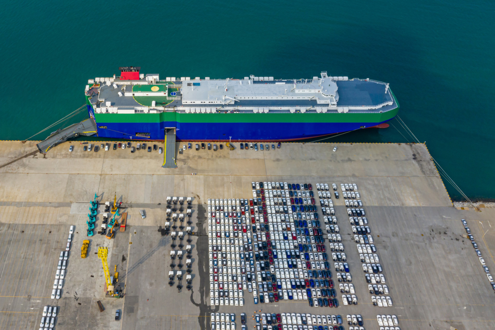 Cheap International Car Shipping Rates | NAT’s Complete Guide